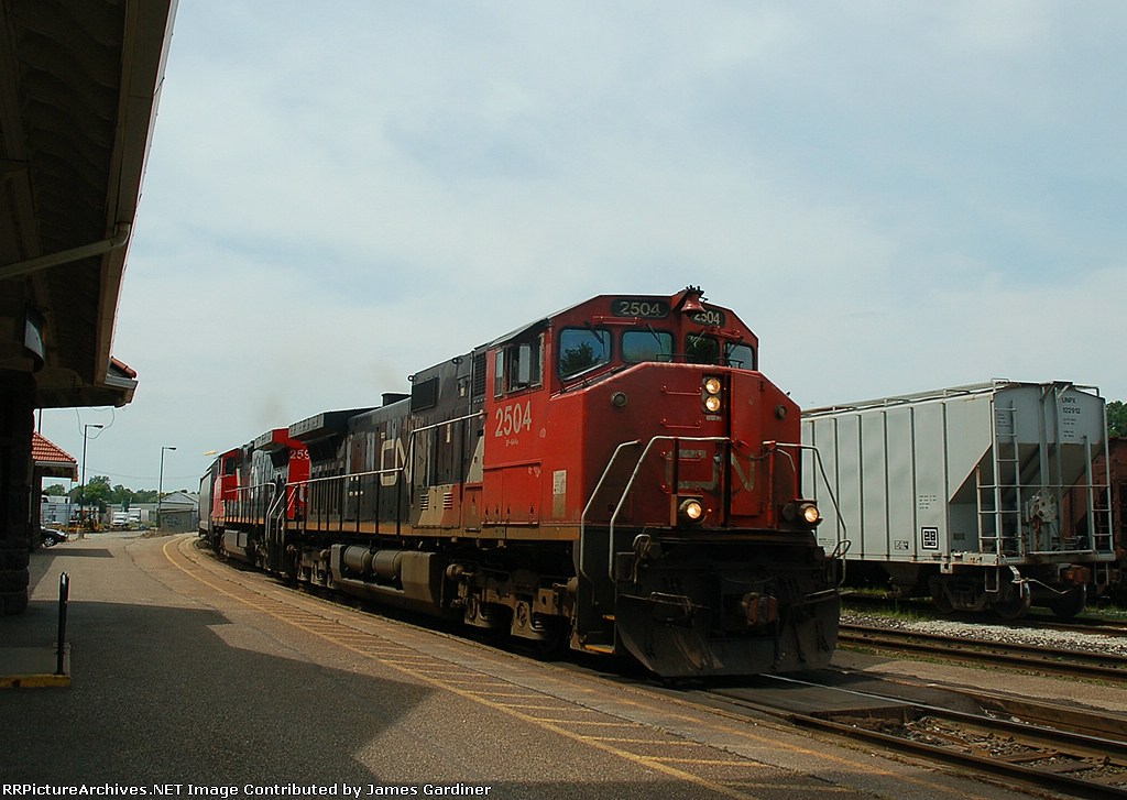 CN 330